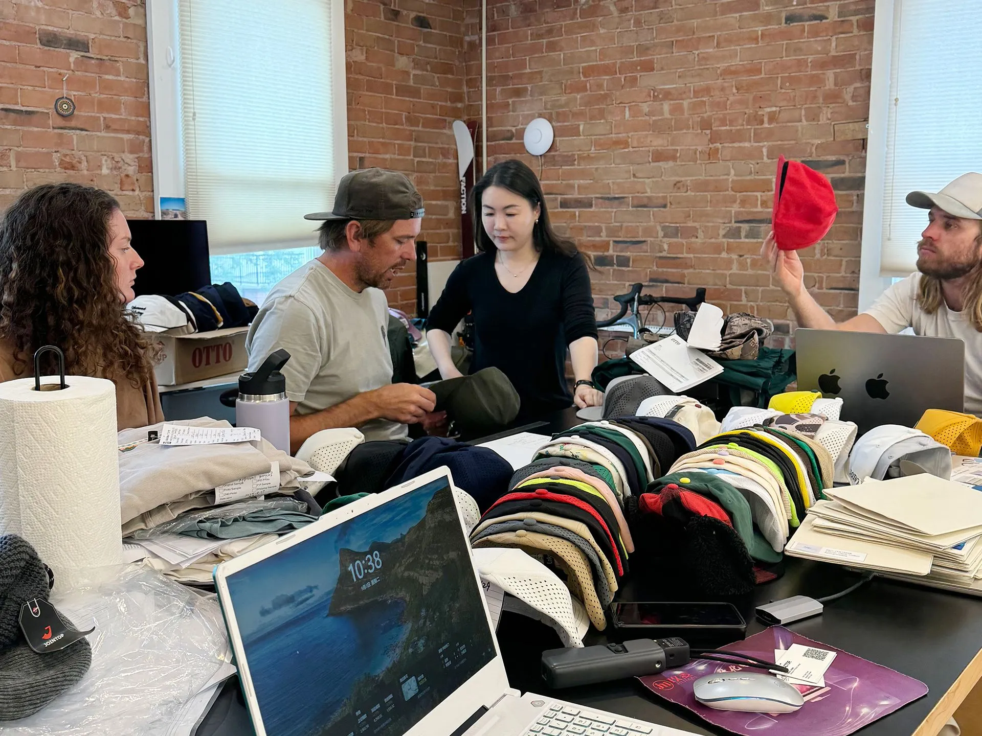 Best Fabric Options for Baseball Caps: Pros & Cons - JoinTop | Custom ...