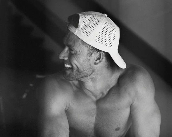 Best Moisture-Wicking Performance Hats for Runners - JoinTop | Custom ...